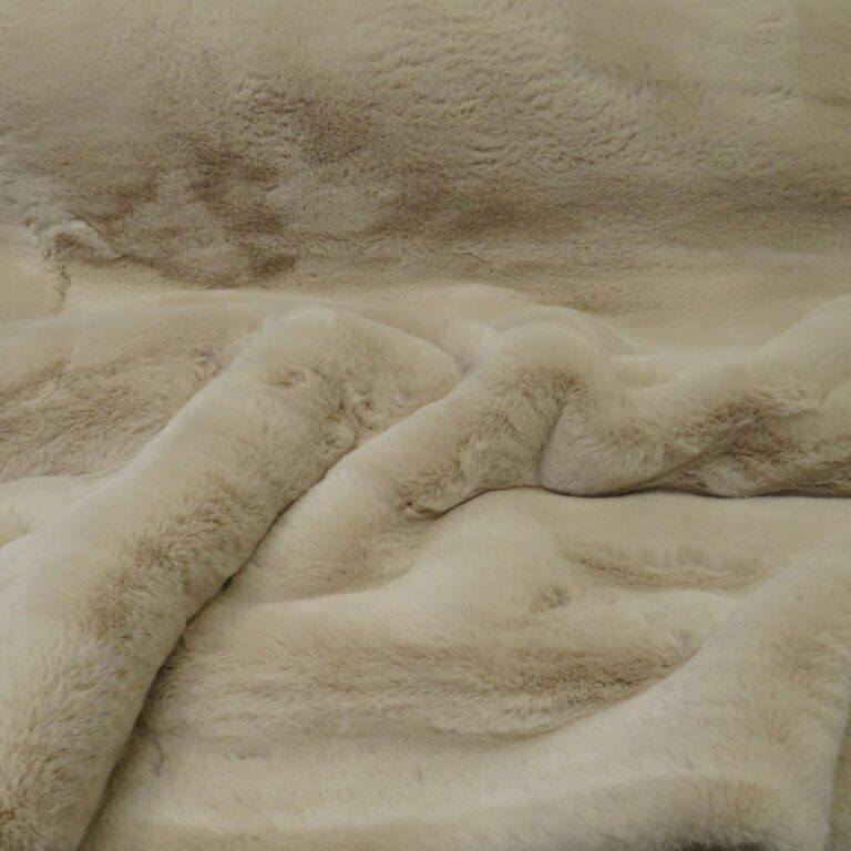 Faux Fur | Crushed & Longhaired Styles | Fabric Online